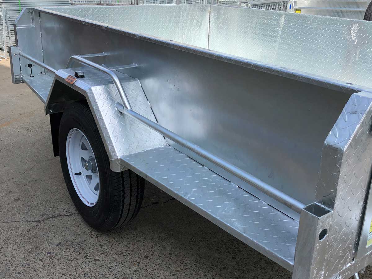8x5 Box Trailer with Extra High Sides - Stonegate Industries