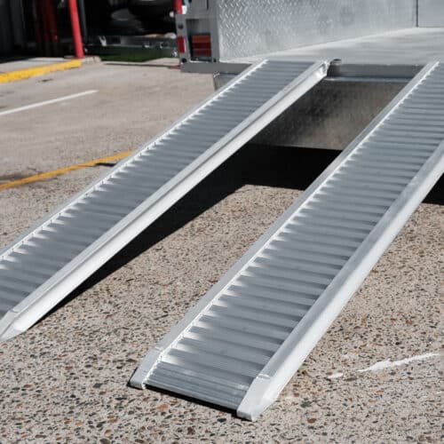 1.8m Heavy-Duty Aluminium UTE / Truck / Trailer Ramp For Sale Capacity ...